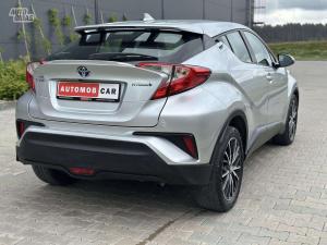 Toyota C-HR 2017 Viļņa, ar dzinēja tilpumu 1.80 L un nobraukumu 43 tūkst. km par 17350 €, foto 10 vietnē AUTOMOTO.COM.LV