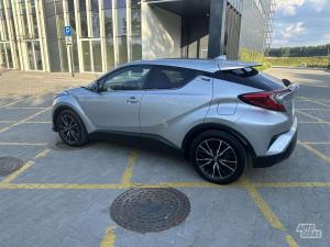 Toyota C-HR 2017 Viļņa, ar dzinēja tilpumu 1.80 L un nobraukumu 158 tūkst. km par 15950 €, foto 8 vietnē AUTOMOTO.COM.LV