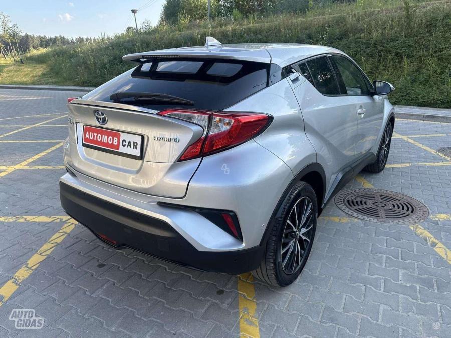 Toyota C-HR 2017 Viļņa, ar dzinēja tilpumu 1.80 L un nobraukumu 158 tūkst. km par 15950 €, foto 12 vietnē AUTOMOTO.COM.LV