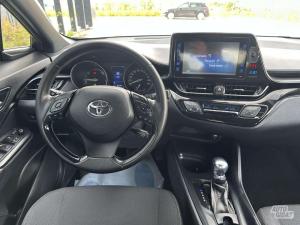 Toyota C-HR 2017 Viļņa, ar dzinēja tilpumu 1.80 L un nobraukumu 181 tūkst. km par 14950 €, foto 31 vietnē AUTOMOTO.COM.LV