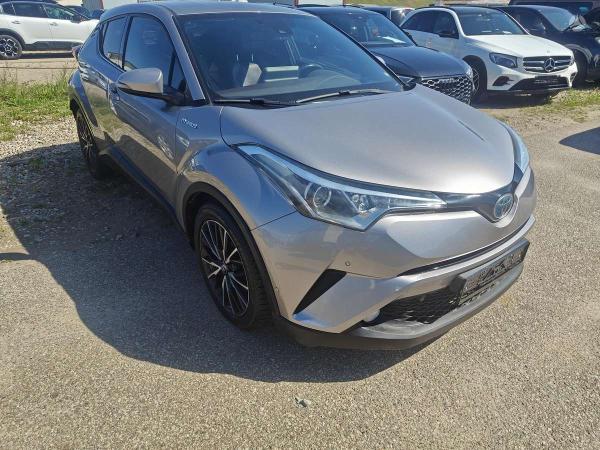 Toyota C-HR 2017 in Vilnius, with an engine capacity of 0.00 L and mileage of 200 thousand km for 13900 €, photo 2 on AUTOMOTO.COM.LV