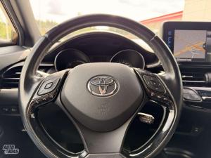 Тойота C-HR 2017 в Вильнюс, объемом двигателя 1.80 л и пробегом 117 тыс. км за 17350 €, фото 20 на AUTOMOTO.COM.LV