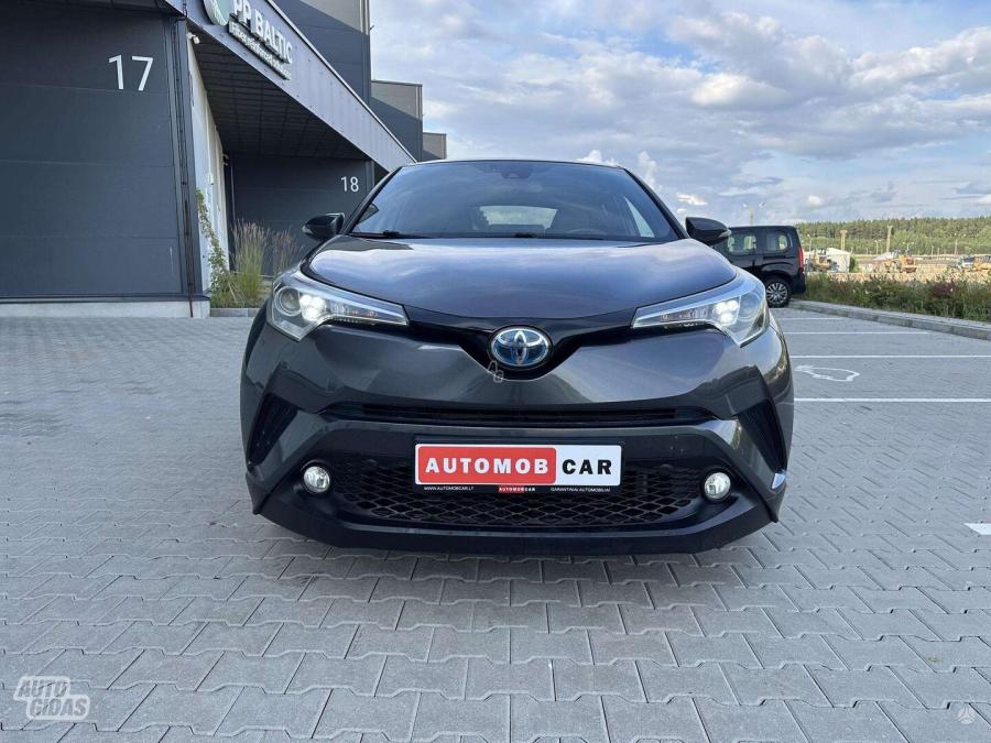 Тойота C-HR 2017 в Вильнюс, объемом двигателя 1.80 л и пробегом 169 тыс. км за 15950 €, фото 5 на AUTOMOTO.COM.LV