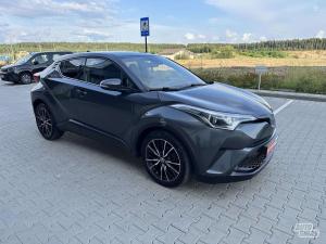 Тойота C-HR 2017 в Вильнюс, объемом двигателя 1.80 л и пробегом 169 тыс. км за 15950 €, фото 16 на AUTOMOTO.COM.LV