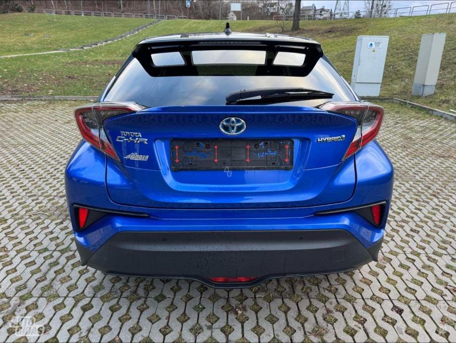 Toyota C-HR 2017 in Kaunas, with an engine capacity of 1.80 L and mileage of 242 thousand km for 14950 €, photo 8 on AUTOMOTO.COM.LV