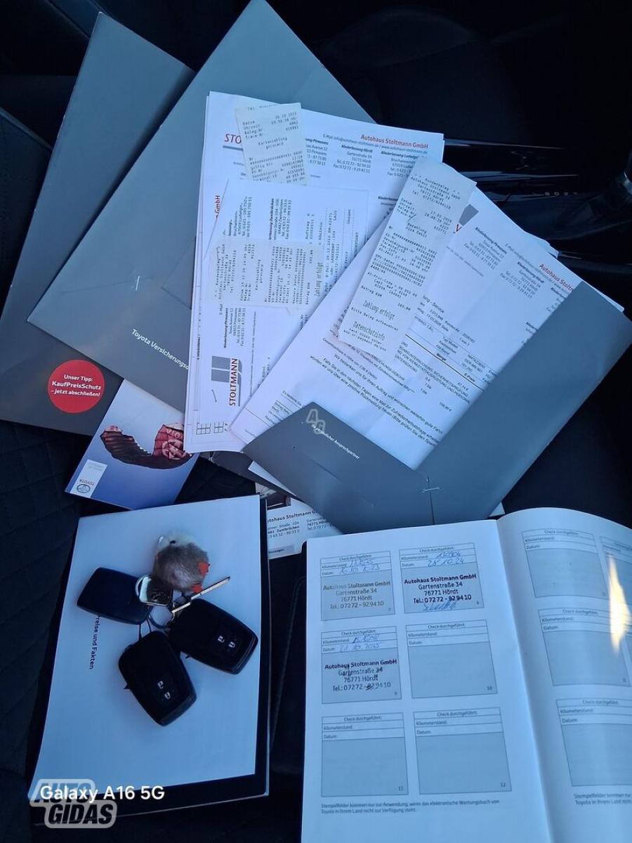 Toyota C-HR 2017 Palanga, ar dzinēja tilpumu 1.80 L un nobraukumu 167 tūkst. km par 16900 €, foto 9 vietnē AUTOMOTO.COM.LV