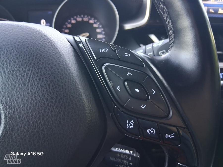 Toyota C-HR 2017 Palanga, ar dzinēja tilpumu 1.80 L un nobraukumu 167 tūkst. km par 16900 €, foto 13 vietnē AUTOMOTO.COM.LV