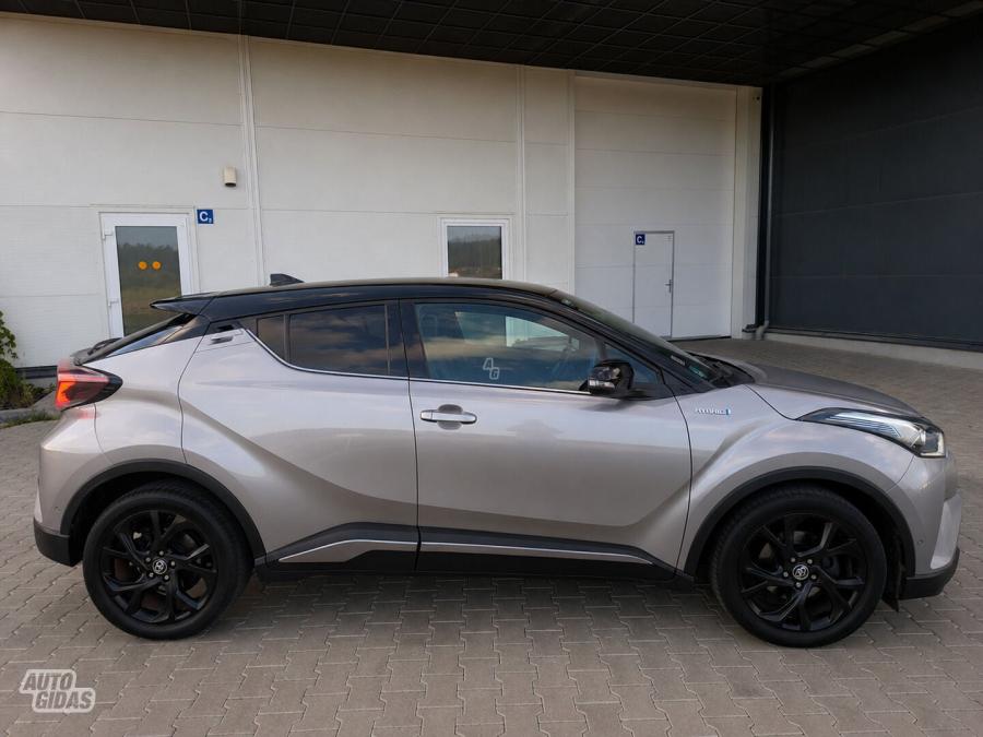 Тойота C-HR 2017 в Вильнюс, объемом двигателя 1.80 л и пробегом 164 тыс. км за 15950 €, фото 6 на AUTOMOTO.COM.LV