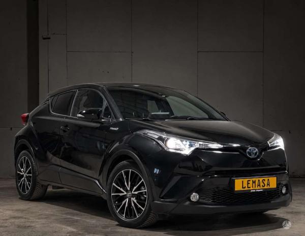 Тойота C-HR 2017 в Клайпеда на AUTOMOTO.COM.LV Тойота C-HR 2017 в Клайпеда, объемом двигателя 0.00 л и пробегом 192 тыс. км за 154999 €, фото 1 на AUTOMOTO.COM.LV