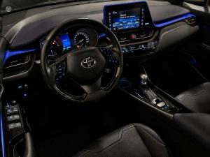 Toyota C-HR 2017 Klaipėda, ar dzinēja tilpumu 0.00 L un nobraukumu 63 tūkst. km par 17999 €, foto 3 vietnē AUTOMOTO.COM.LV