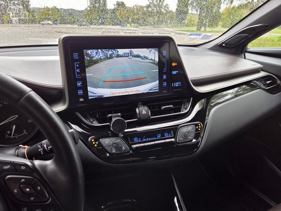 Toyota C-HR 2017 Kauņa, ar dzinēja tilpumu 1.80 L un nobraukumu 161 tūkst. km par 14990 €, foto 13 vietnē AUTOMOTO.COM.LV