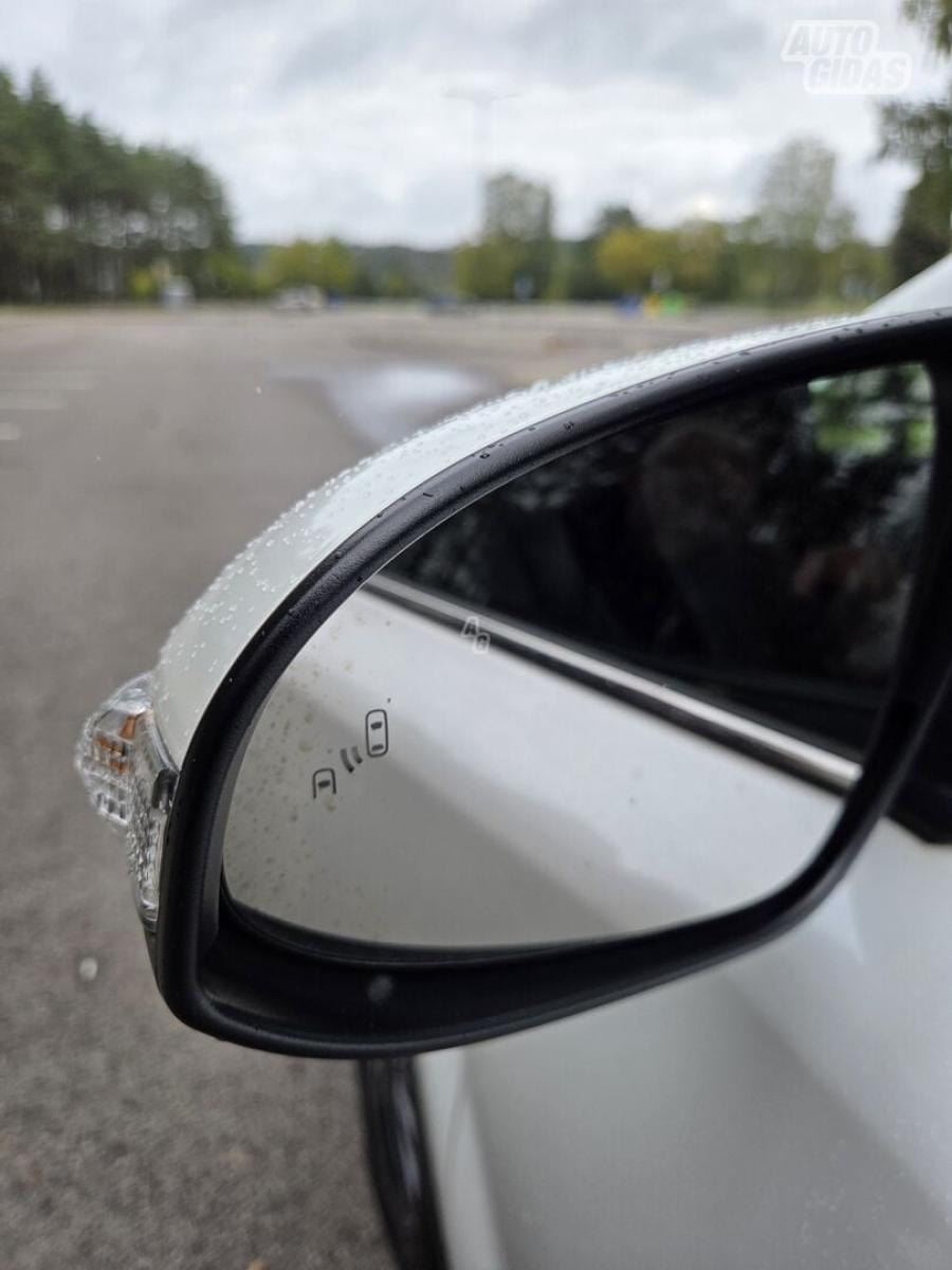 Toyota C-HR 2017 Kauņa, ar dzinēja tilpumu 1.80 L un nobraukumu 161 tūkst. km par 14990 €, foto 15 vietnē AUTOMOTO.COM.LV