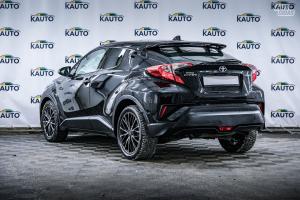 Тойота C-HR 2018 в Каунас, объемом двигателя 1.80 л и пробегом 208 тыс. км за 15990 €, фото 4 на AUTOMOTO.COM.LV