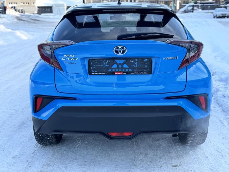 Тойота C-HR 2018 в Вильнюс, объемом двигателя 1.80 л и пробегом 141 тыс. км за 16470 €, фото 6 на AUTOMOTO.COM.LV