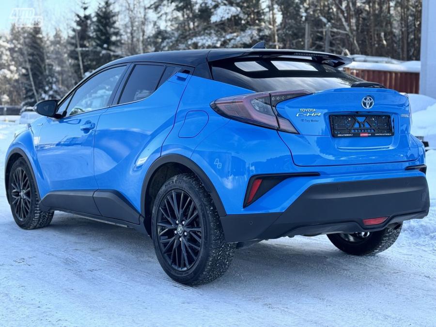 Тойота C-HR 2018 в Вильнюс, объемом двигателя 1.80 л и пробегом 141 тыс. км за 16470 €, фото 8 на AUTOMOTO.COM.LV