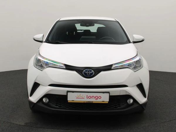 Toyota C-HR 2018 in Vilnius, with an engine capacity of 1.80 L and mileage of 196 thousand km for 15199 €, photo 3 on AUTOMOTO.COM.LV