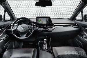 Тойота C-HR 2018 в Рига, объемом двигателя 1.80 л и пробегом 151 тыс. км за 17850 €, фото 7 на AUTOMOTO.COM.LV