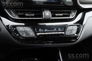Тойота C-HR 2018 в Рига, объемом двигателя 1.80 л и пробегом 151 тыс. км за 17850 €, фото 18 на AUTOMOTO.COM.LV