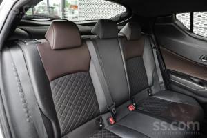 Тойота C-HR 2018 в Рига, объемом двигателя 1.80 л и пробегом 151 тыс. км за 17850 €, фото 21 на AUTOMOTO.COM.LV