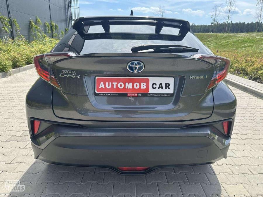 Тойота C-HR 2018 в Вильнюс, объемом двигателя 1.80 л и пробегом 110 тыс. км за 17250 €, фото 12 на AUTOMOTO.COM.LV