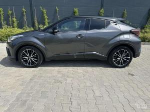 Тойота C-HR 2018 в Вильнюс, объемом двигателя 1.80 л и пробегом 110 тыс. км за 17250 €, фото 17 на AUTOMOTO.COM.LV