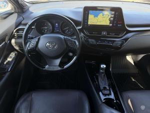 Тойота C-HR 2018 в Вильнюс, объемом двигателя 1.80 л и пробегом 106 тыс. км за 17999 €, фото 10 на AUTOMOTO.COM.LV