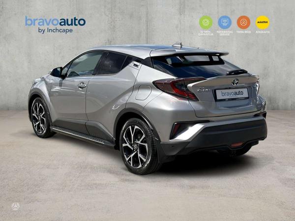 Toyota C-HR 2018 in Kaunas, with an engine capacity of 1.80 L and mileage of 133 thousand km for 17474 €, photo 3 on AUTOMOTO.COM.LV