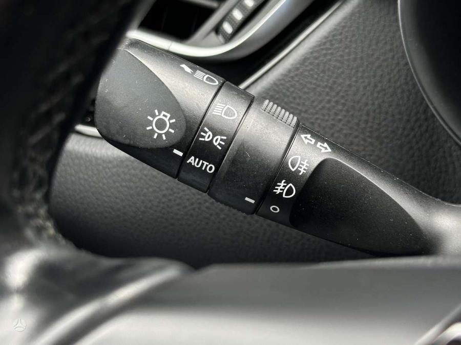Тойота C-HR 2018 в Каунас, объемом двигателя 1.80 л и пробегом 133 тыс. км за 17474 €, фото 18 на AUTOMOTO.COM.LV