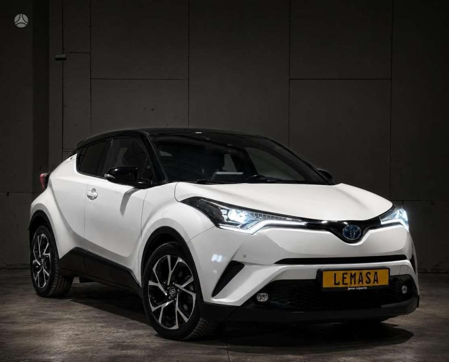 Тойота C-HR 2018 в Клайпеда, объемом двигателя 0.00 л и пробегом 124 тыс. км за 17999 €, фото 1 на AUTOMOTO.COM.LV