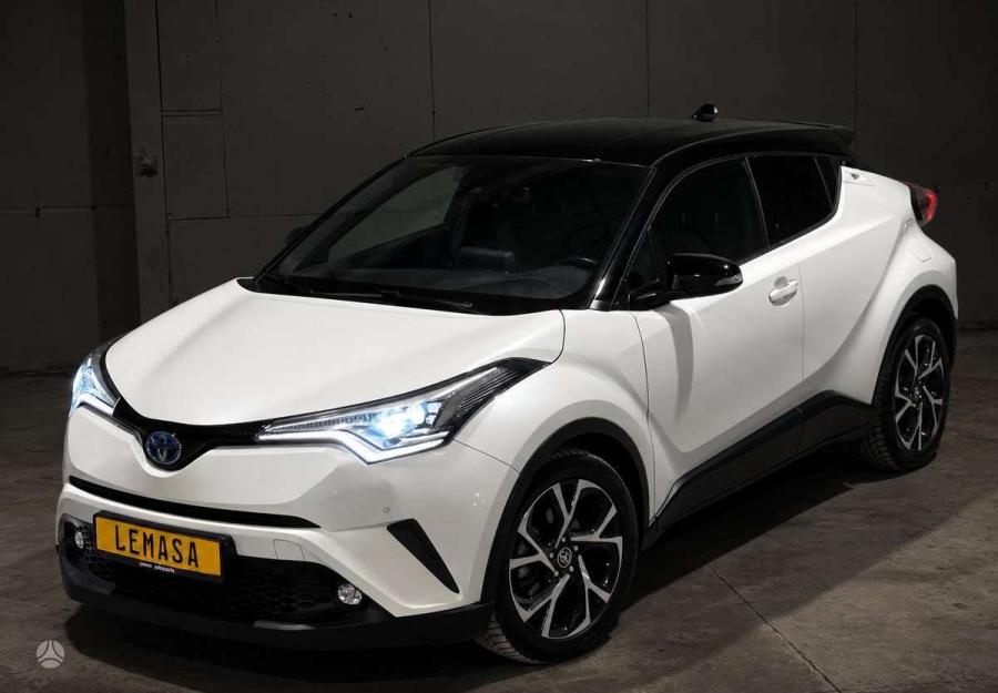 Тойота C-HR 2018 в Клайпеда, объемом двигателя 0.00 л и пробегом 124 тыс. км за 17999 €, фото 4 на AUTOMOTO.COM.LV