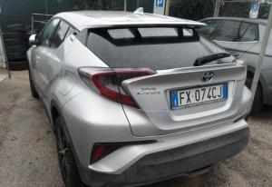Toyota C-HR 2019 in Kaunas, with an engine capacity of 1.80 L and mileage of 92 thousand km for 9500 €, photo 3 on AUTOMOTO.COM.LV