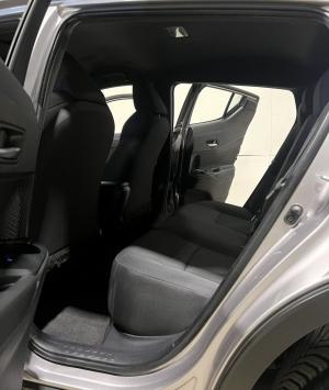 Toyota C-HR 2019 in Klaipeda, with an engine capacity of 0.00 L and mileage of 100 thousand km for 15500 €, photo 6 on AUTOMOTO.COM.LV