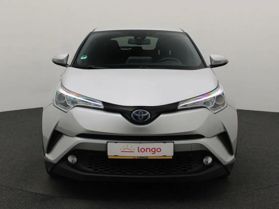 Toyota C-HR 2019 in Vilnius, with an engine capacity of 1.80 L and mileage of 179 thousand km for 16799 €, photo 4 on AUTOMOTO.COM.LV
