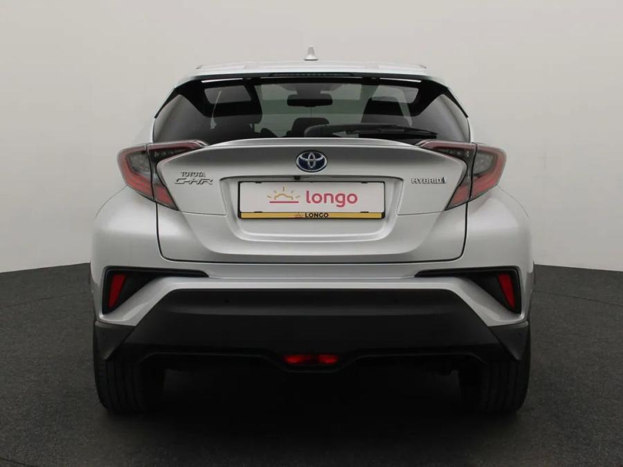 Toyota C-HR 2019 in Vilnius, with an engine capacity of 1.80 L and mileage of 179 thousand km for 16799 €, photo 6 on AUTOMOTO.COM.LV