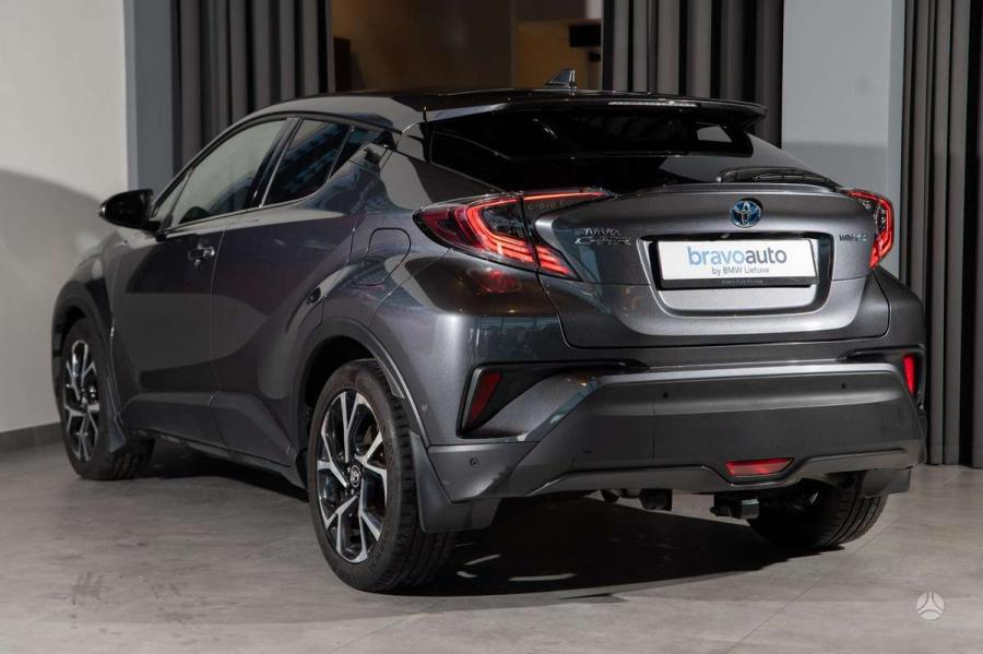 Toyota C-HR 2019 Kauņa, ar dzinēja tilpumu 1.80 L un nobraukumu 92 tūkst. km par 20771 €, foto 8 vietnē AUTOMOTO.COM.LV