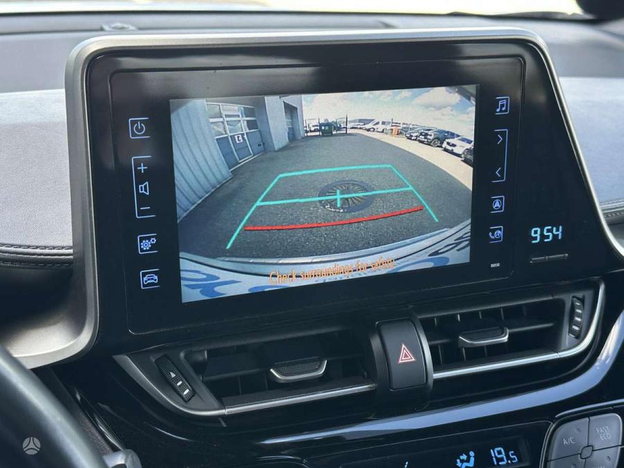Toyota C-HR 2019 Kauņa, ar dzinēja tilpumu 1.80 L un nobraukumu 112 tūkst. km par 17999 €, foto 25 vietnē AUTOMOTO.COM.LV