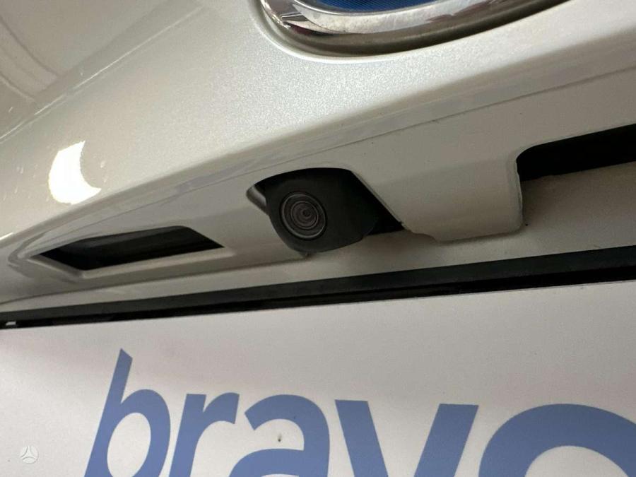Тойота C-HR 2019 в Вильнюс, объемом двигателя 1.80 л и пробегом 96 тыс. км за 18500 €, фото 12 на AUTOMOTO.COM.LV