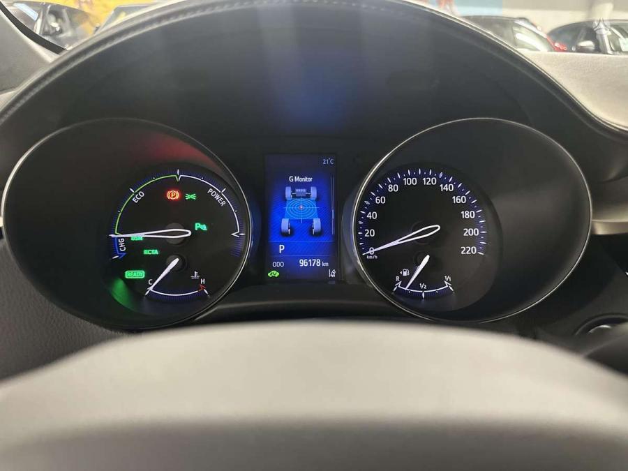 Тойота C-HR 2019 в Вильнюс, объемом двигателя 1.80 л и пробегом 96 тыс. км за 18500 €, фото 18 на AUTOMOTO.COM.LV