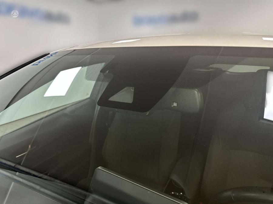 Тойота C-HR 2019 в Вильнюс, объемом двигателя 1.80 л и пробегом 96 тыс. км за 18500 €, фото 23 на AUTOMOTO.COM.LV
