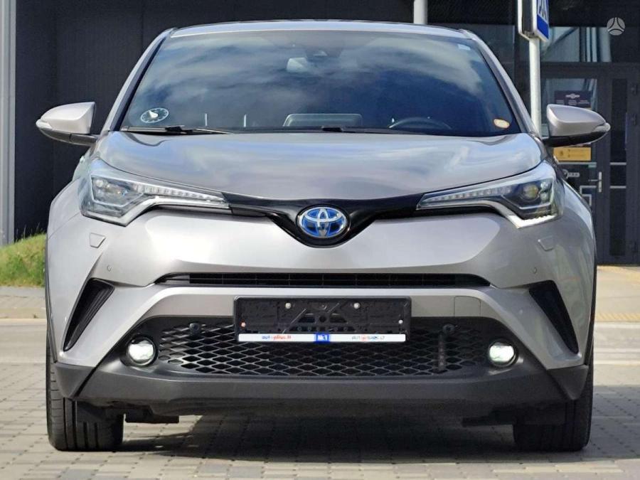 Toyota C-HR 2020 Šauļi, ar dzinēja tilpumu 1.80 L un nobraukumu 198 tūkst. km par 17800 €, foto 12 vietnē AUTOMOTO.COM.LV