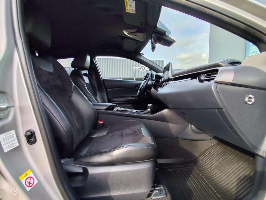 Toyota C-HR 2020 Šauļi, ar dzinēja tilpumu 1.80 L un nobraukumu 198 tūkst. km par 17800 €, foto 25 vietnē AUTOMOTO.COM.LV