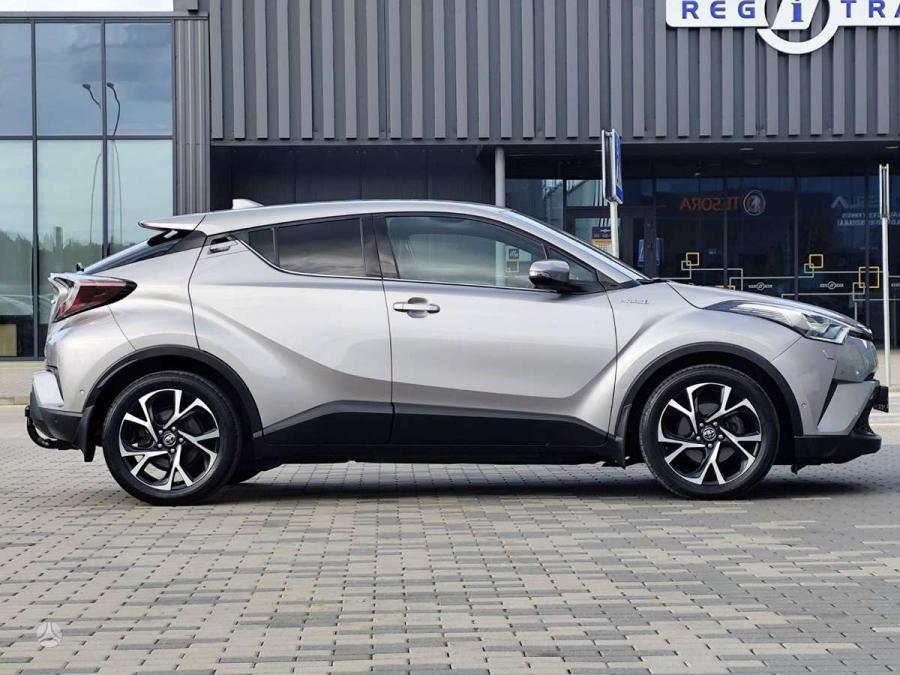 Тойота C-HR 2020 в Шяуляй, объемом двигателя 1.80 л и пробегом 198 тыс. км за 17800 €, фото 9 на AUTOMOTO.COM.LV