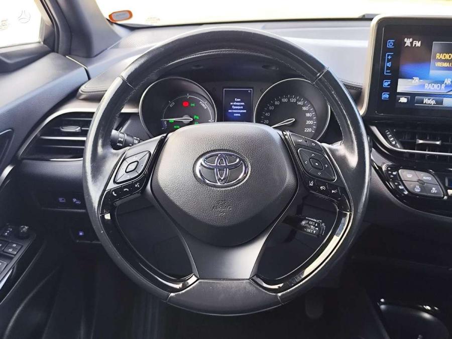 Тойота C-HR 2020 в Шяуляй, объемом двигателя 1.80 л и пробегом 198 тыс. км за 17800 €, фото 24 на AUTOMOTO.COM.LV