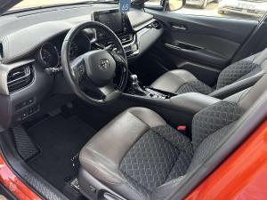 Toyota C-HR 2020 in Kaunas, with an engine capacity of 2.00 L and mileage of 108 thousand km for 23471 €, photo 10 on AUTOMOTO.COM.LV