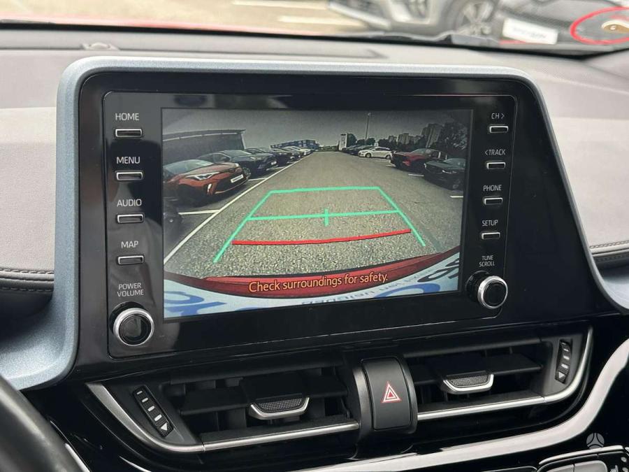 Toyota C-HR 2020 in Kaunas, with an engine capacity of 2.00 L and mileage of 127 thousand km for 22771 €, photo 20 on AUTOMOTO.COM.LV