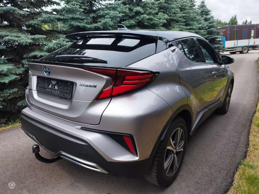 Toyota C-HR 2020 Utena, ar dzinēja tilpumu 1.99 L un nobraukumu 118 tūkst. km par 19600 €, foto 6 vietnē AUTOMOTO.COM.LV