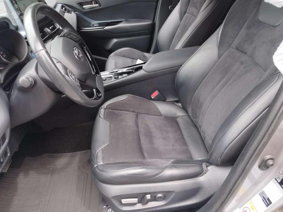Toyota C-HR 2020 Utena, ar dzinēja tilpumu 1.99 L un nobraukumu 118 tūkst. km par 19600 €, foto 9 vietnē AUTOMOTO.COM.LV
