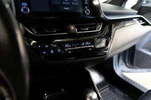 Toyota C-HR 2020 Kauņa, ar dzinēja tilpumu 1.80 L un nobraukumu 173 tūkst. km par 19950 €, foto 11 vietnē AUTOMOTO.COM.LV