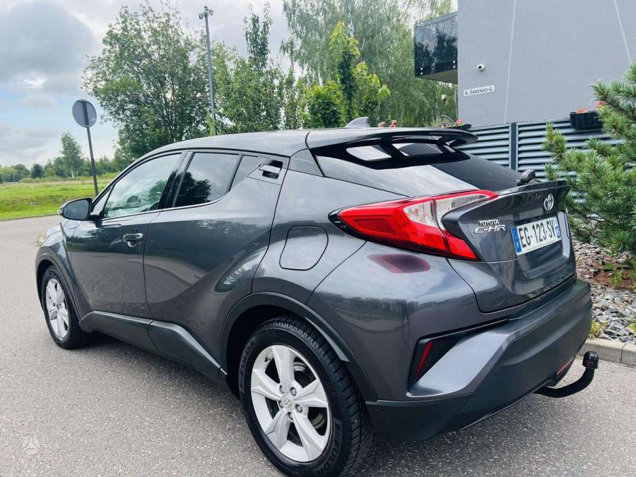 Тойота C-HR 2020 в Каунас, объемом двигателя 1.80 л и пробегом 161 тыс. км за 16700 €, фото 3 на AUTOMOTO.COM.LV