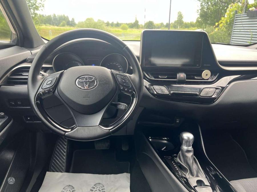 Тойота C-HR 2020 в Каунас, объемом двигателя 1.80 л и пробегом 161 тыс. км за 16700 €, фото 28 на AUTOMOTO.COM.LV